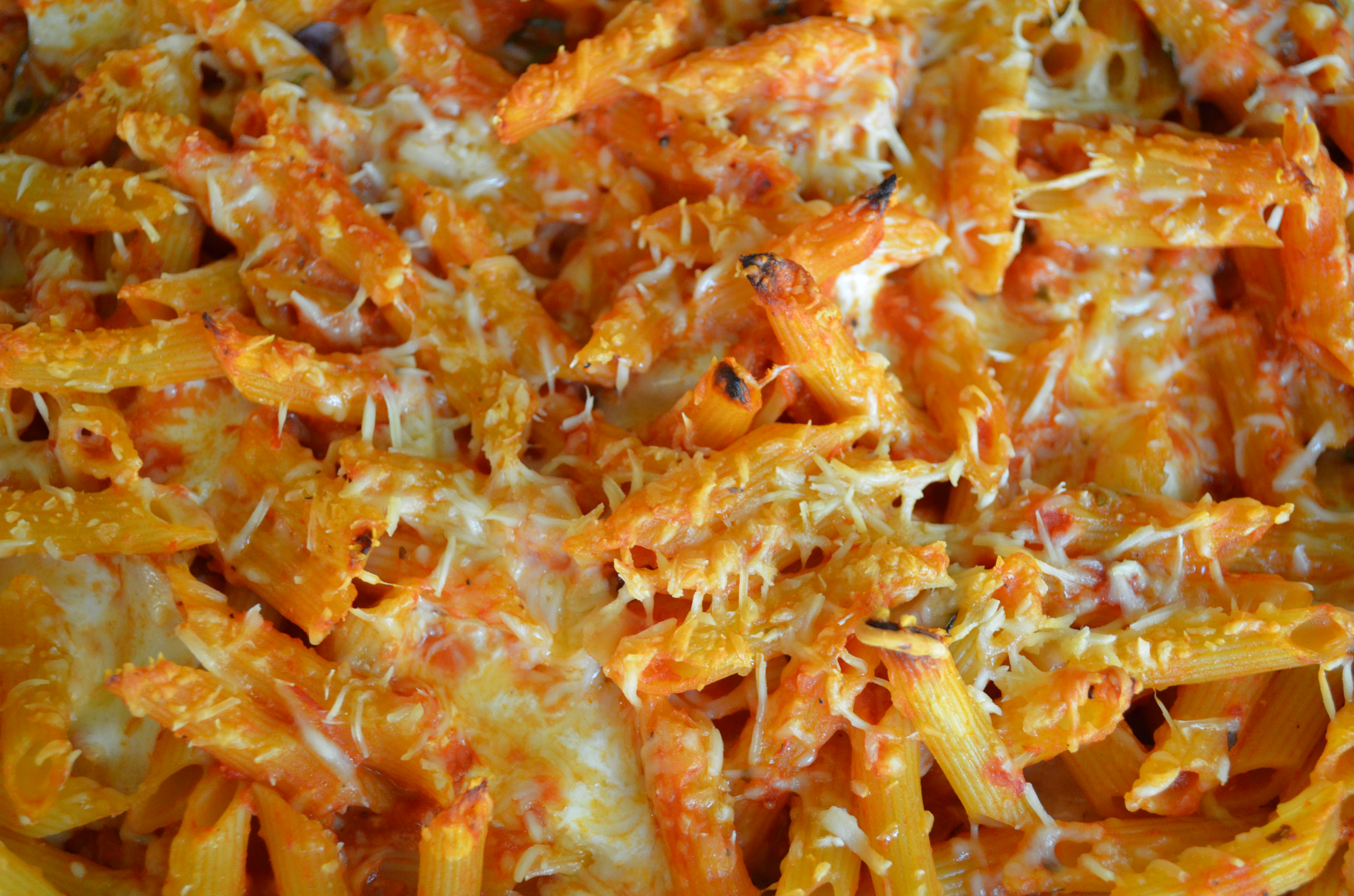 You’ll Go Gaga For Baked Vodka Penne With Mozzarella And Basil | I Sing ...