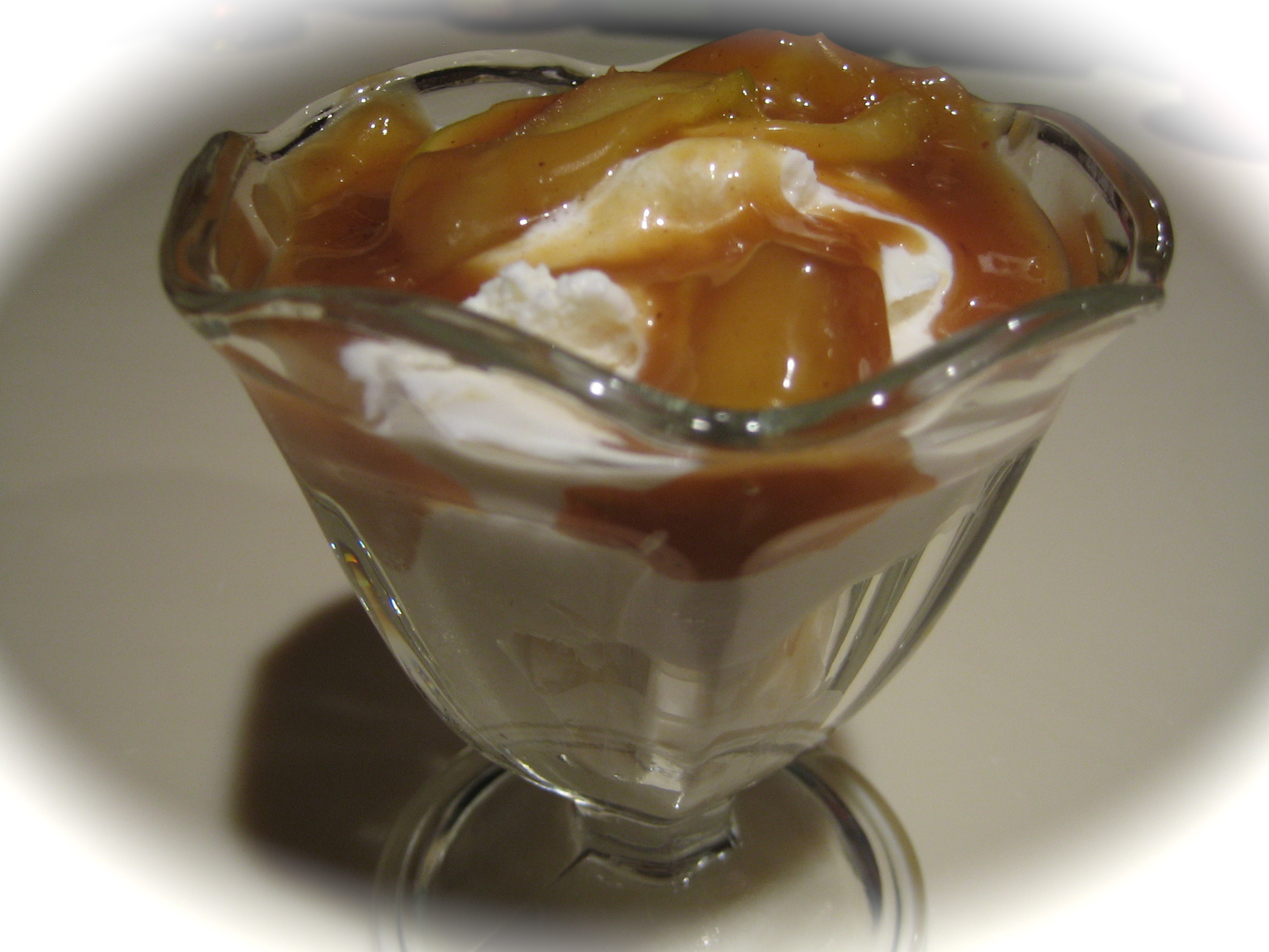 Short And Sweet. Apple Butterscotch Sundaes. | I Sing In The Kitchen