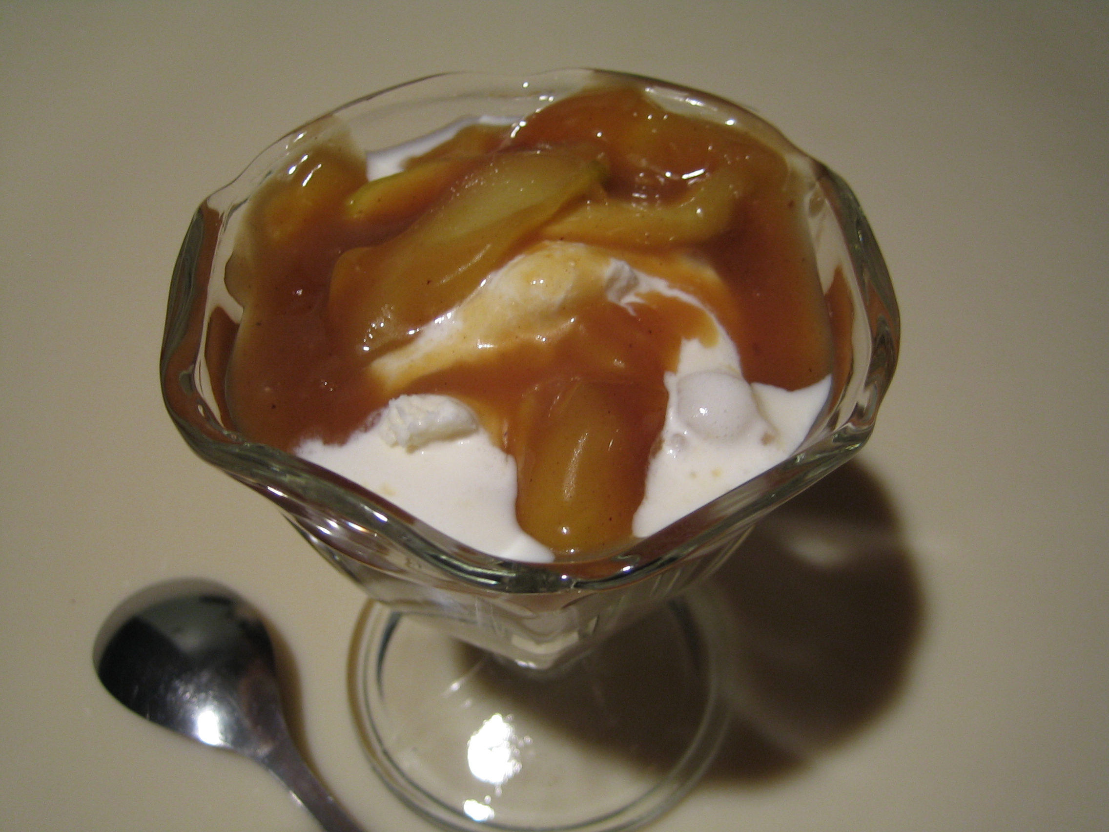 Short And Sweet. Apple Butterscotch Sundaes. | I Sing In The Kitchen