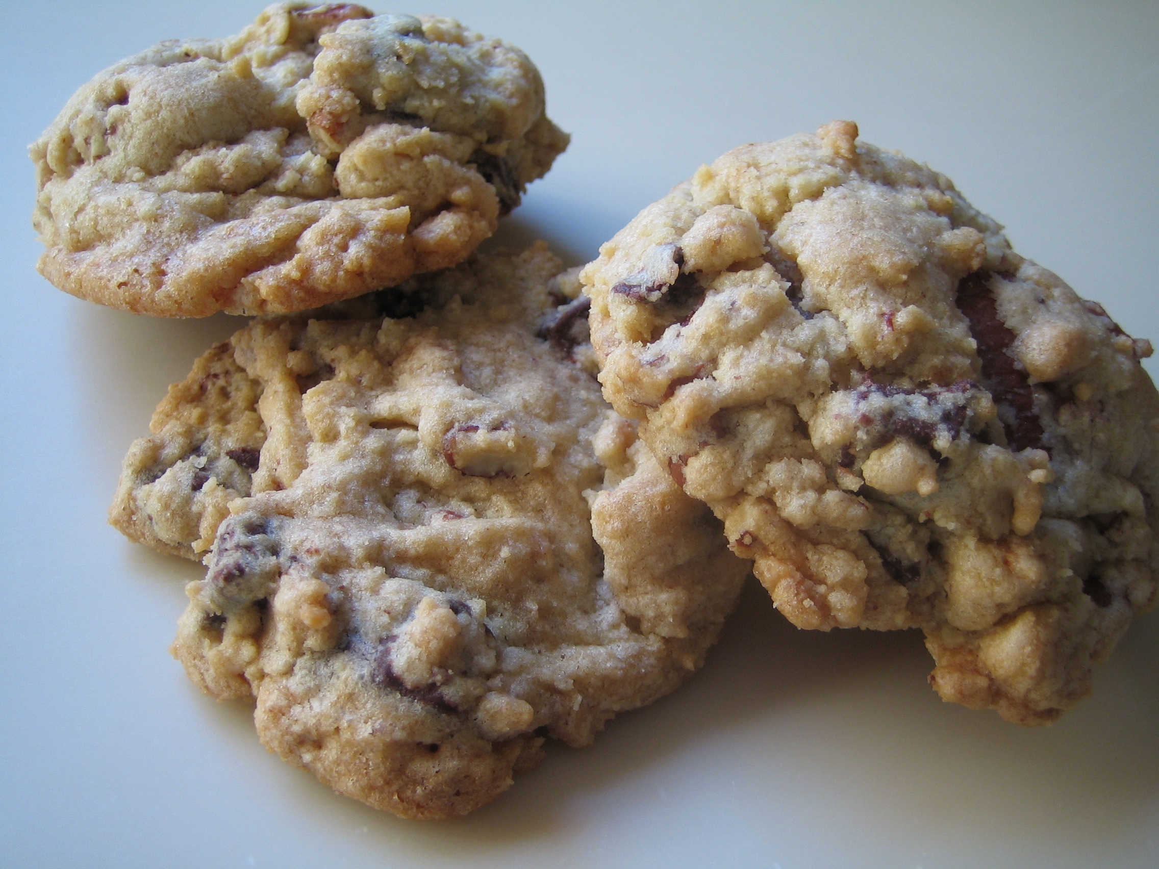 Loaded Chocolate Chip Cookies | I Sing In The Kitchen
