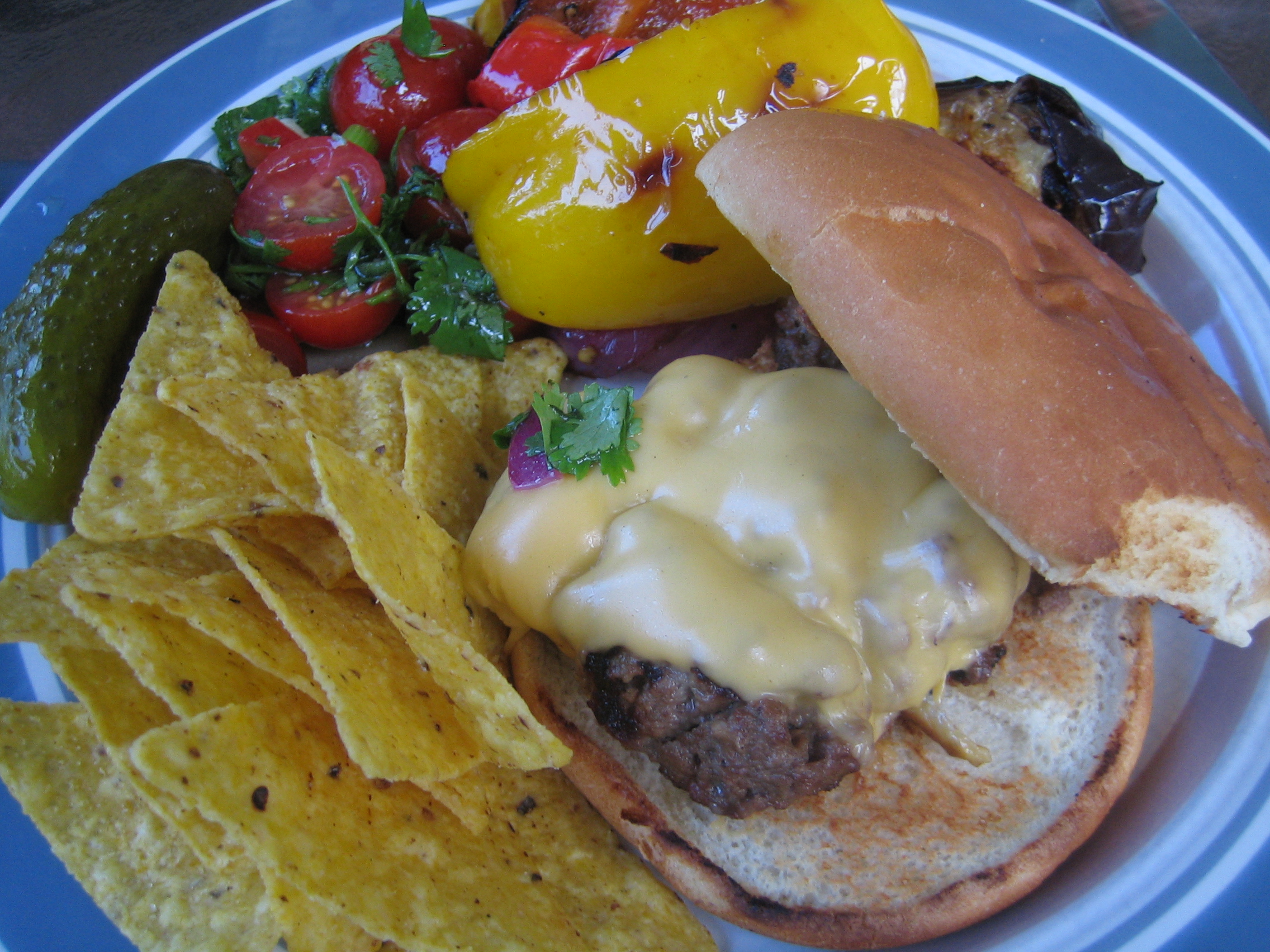 Texas Burgers With Cherry Tomato Salsa And Grilled Vegetables | I Sing ...