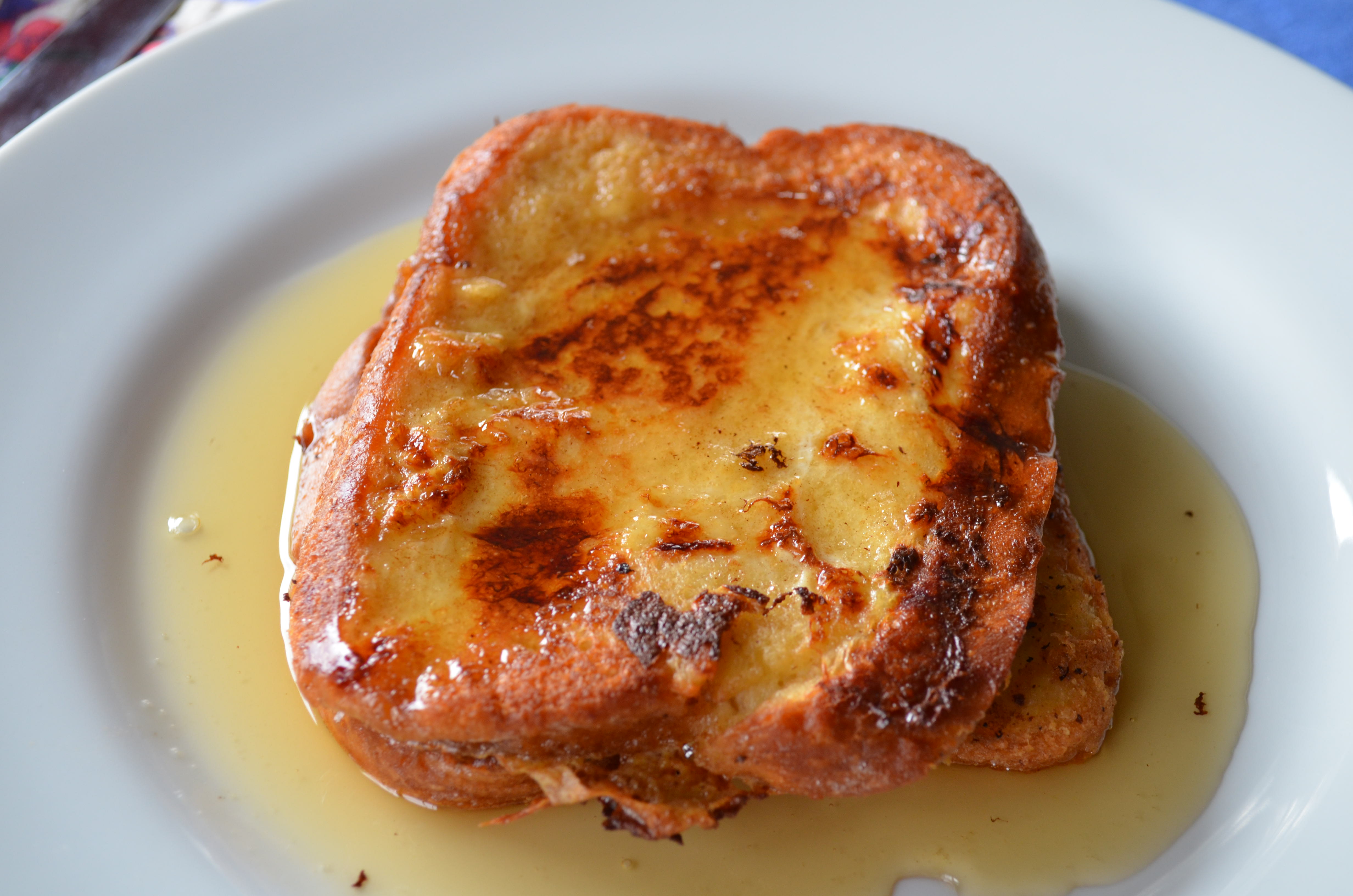 Classic French Toast. It’s Purrrrfect. | I Sing In The Kitchen