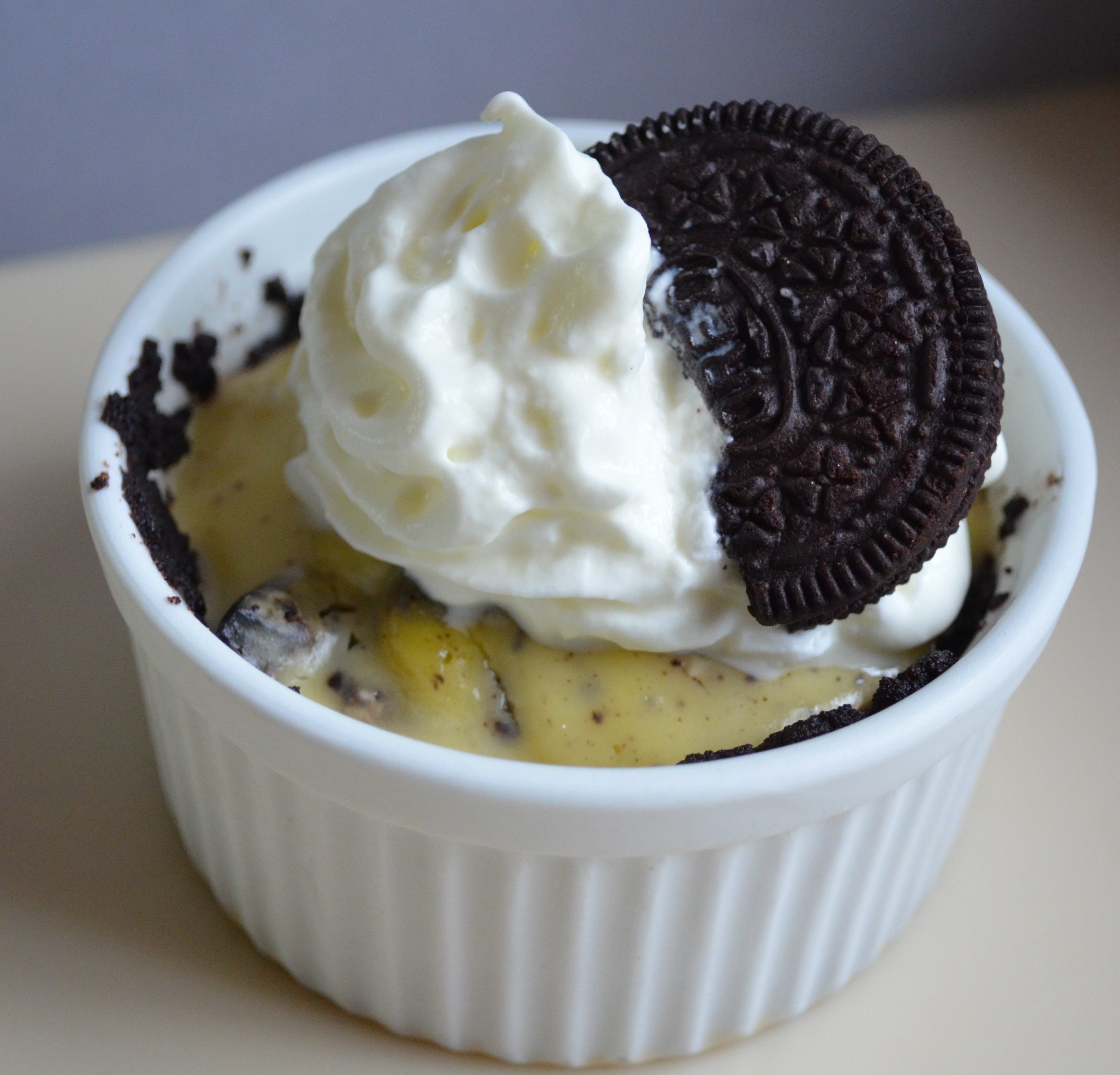 Short And Sweet. Mini Cookies And Cream Puddings. | I Sing In The Kitchen