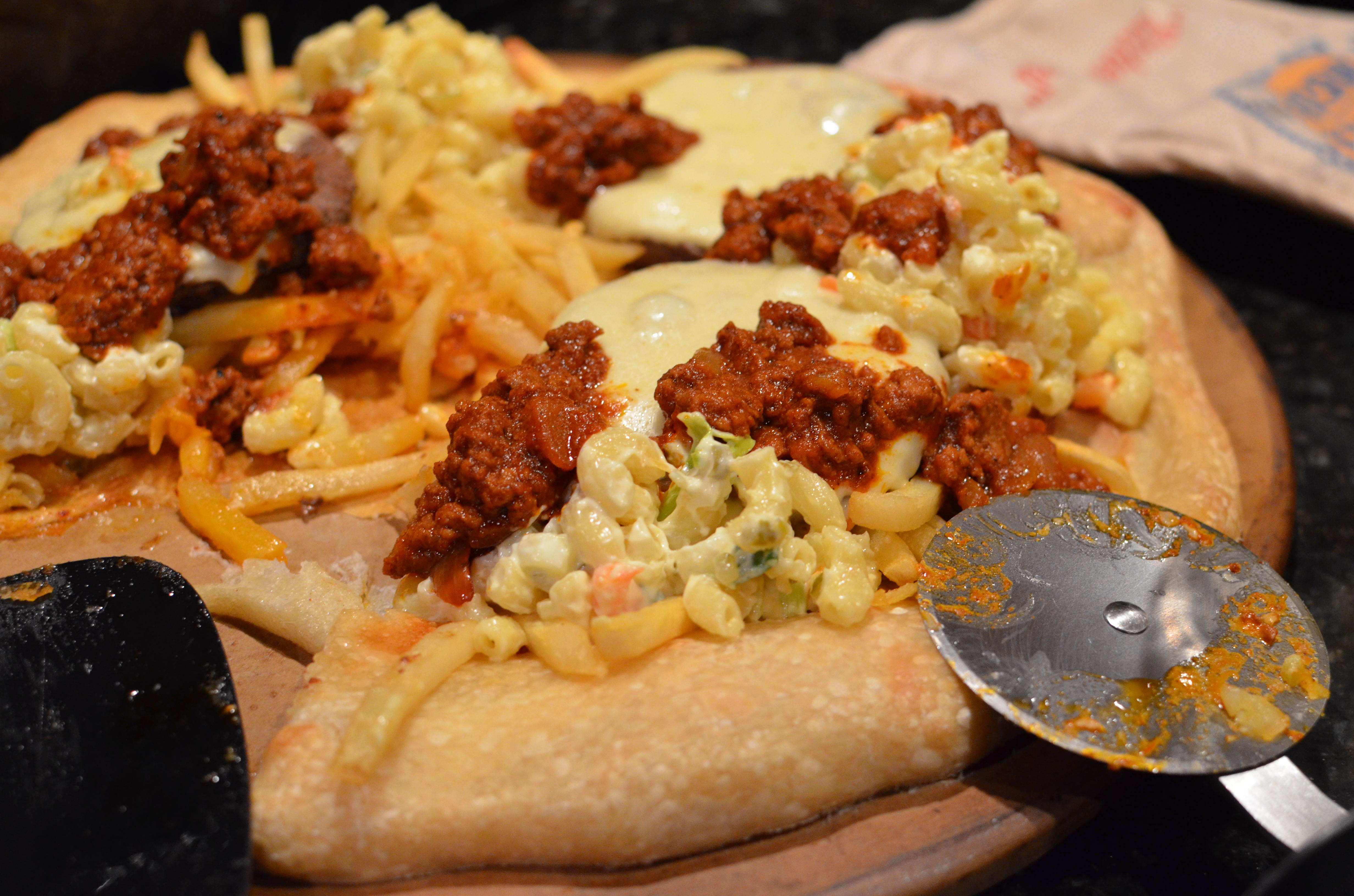 Nick Tahou Inspired Garbage Plate Pizza | I Sing In The Kitchen