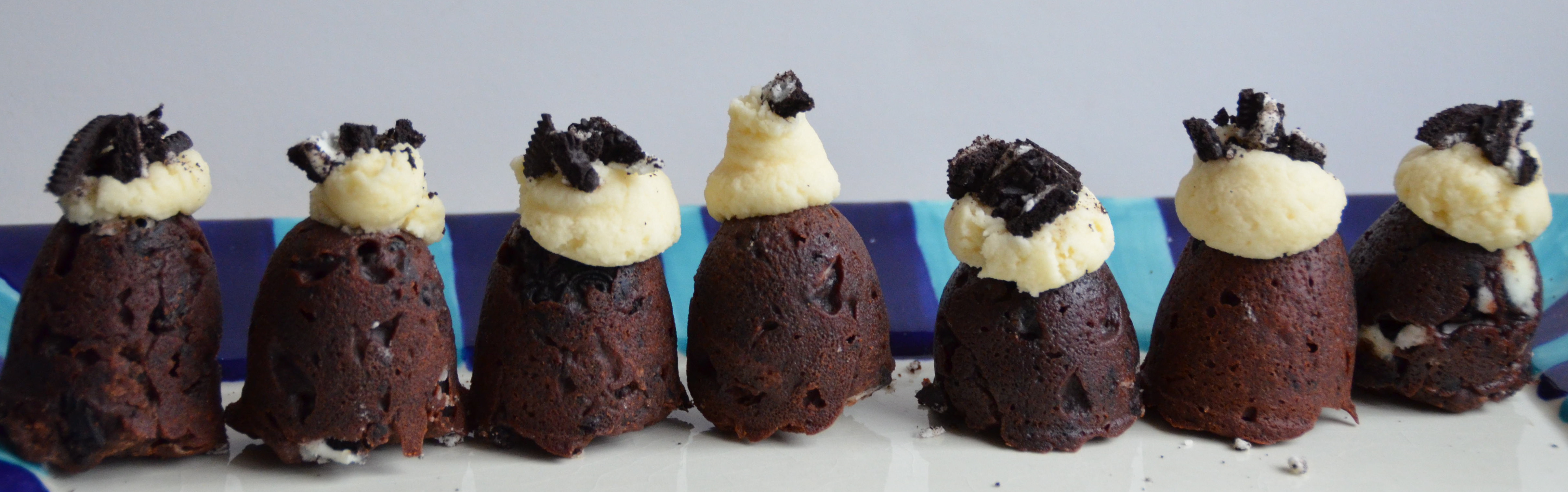 Oreo Brownies. Duck! It’s Kitty The Lion. | I Sing In The Kitchen