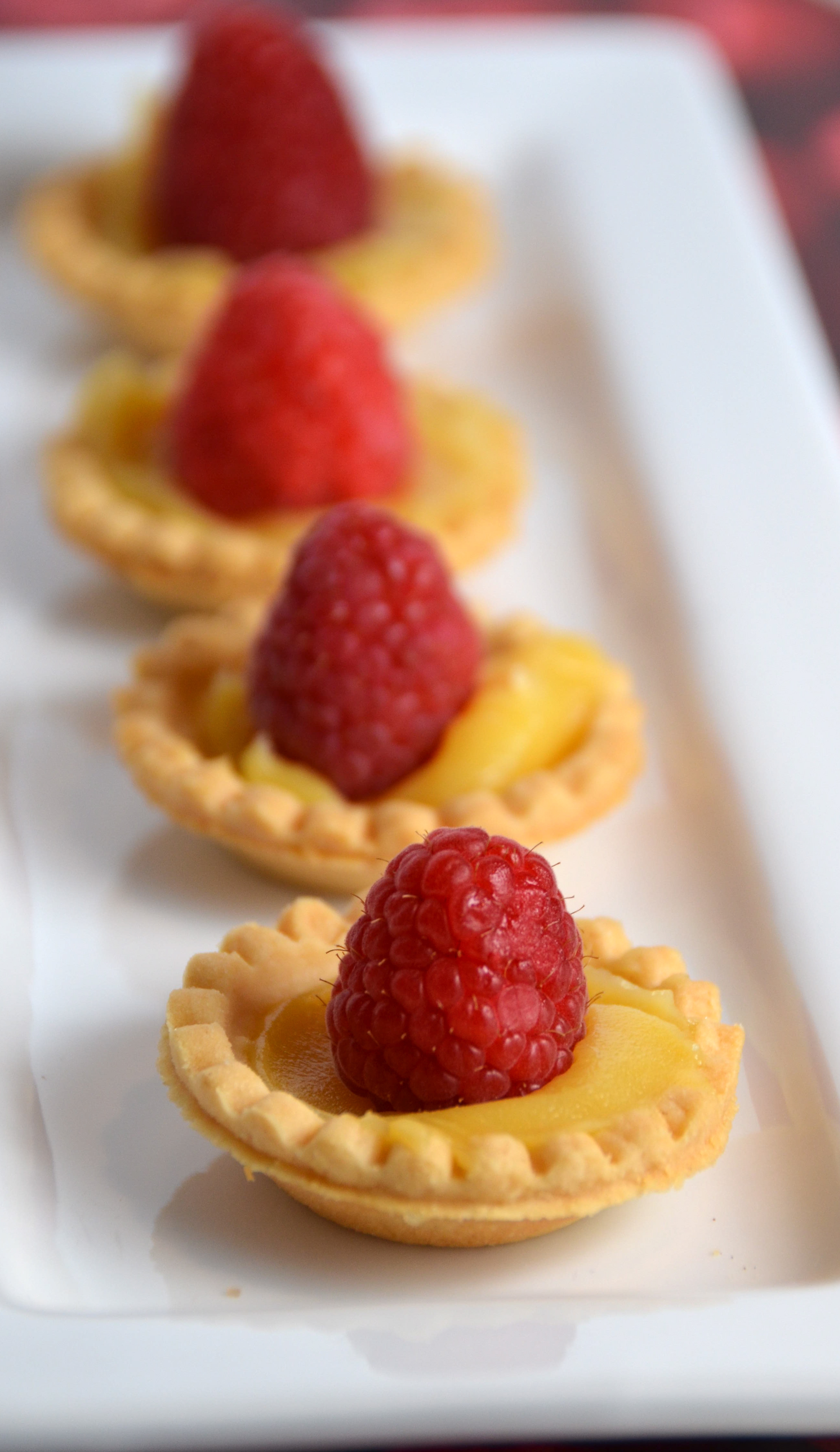 Short And Sweet. Raspberry Tartlets. | I Sing In The Kitchen