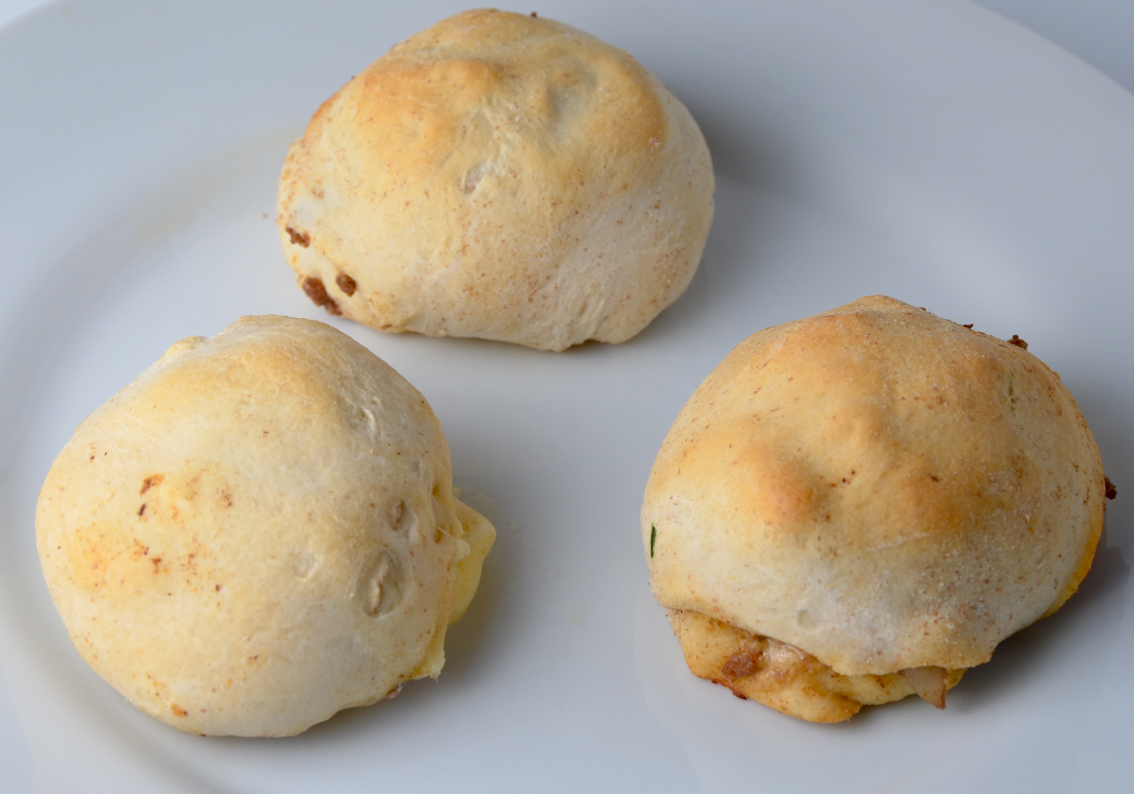 Bacon Cheeseburger Bombs | I Sing In The Kitchen