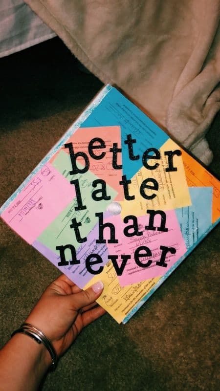 26 Best Graduation Cap Ideas For 2022 - Its Claudia G