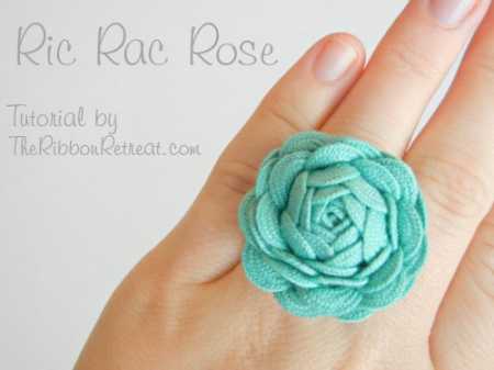 DIY Ric Rac Rose Ring