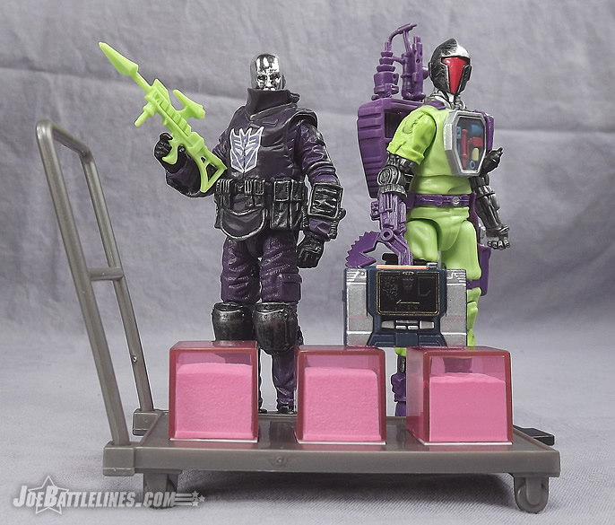 JBL Review: 2012 San Diego Comic Con G.I. Joe/Transformers Shockwave ...