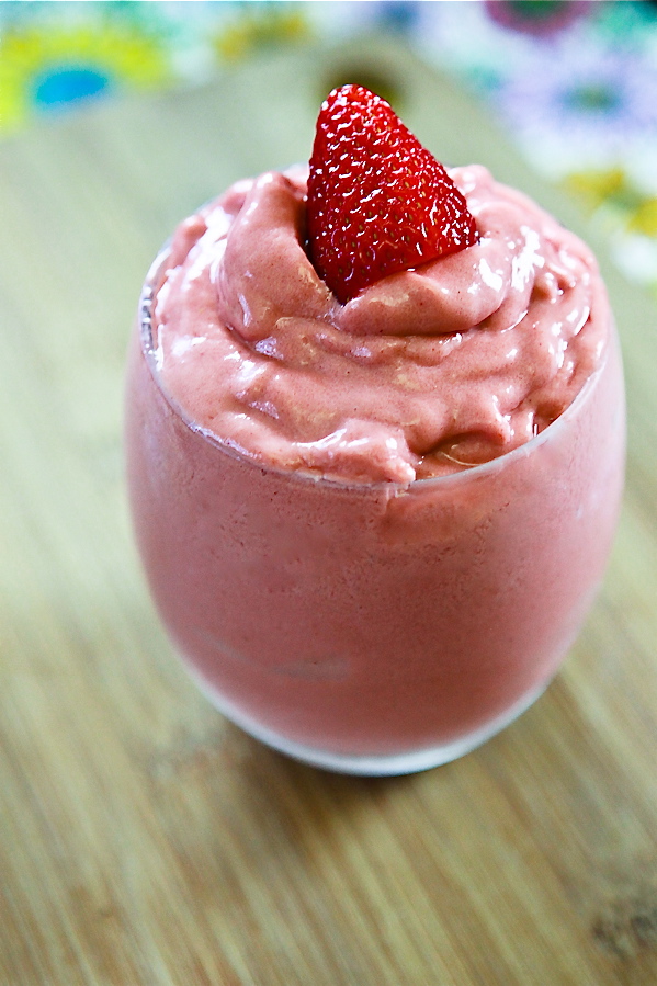 Pretty Pink Papaya Smoothie