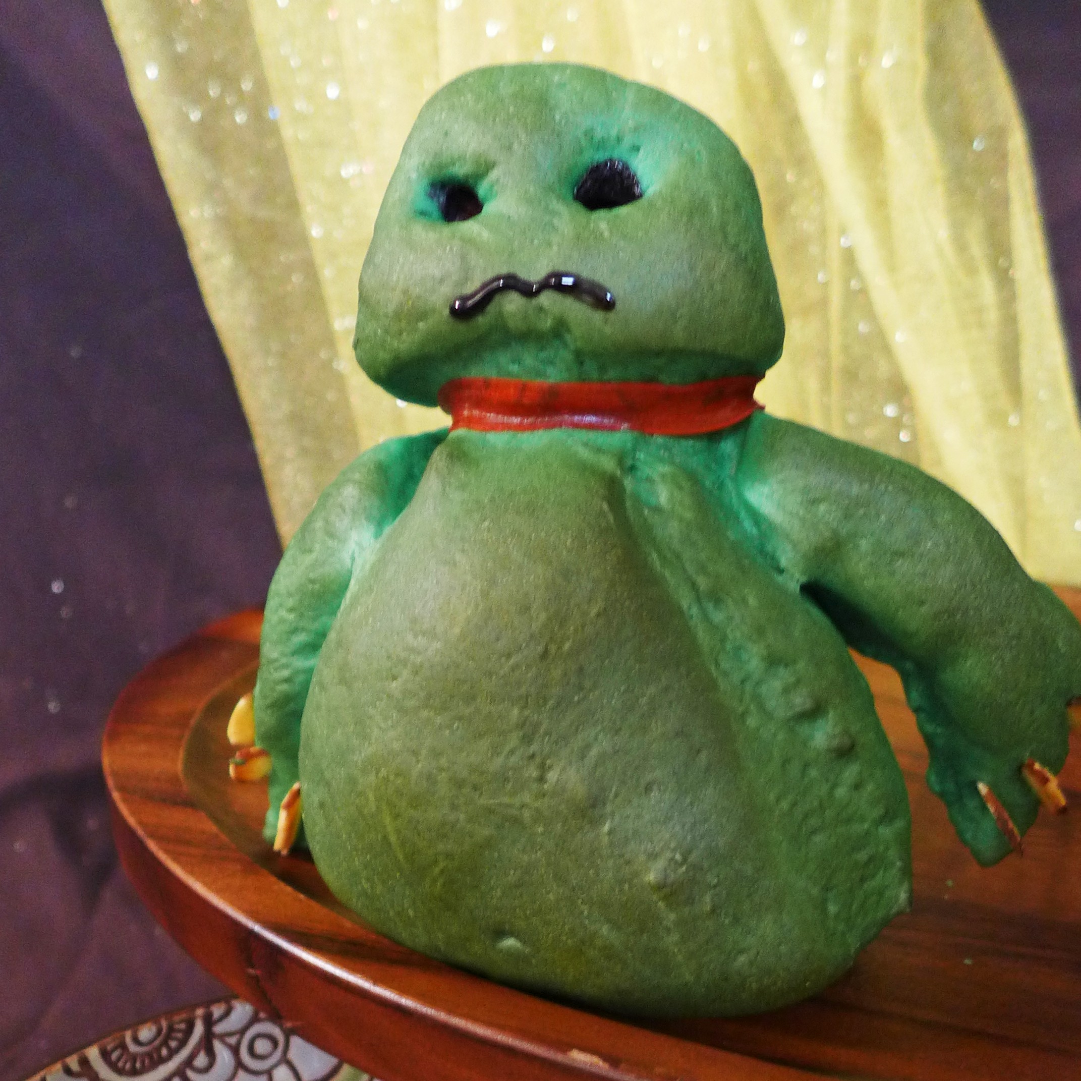 Slitheen Pretzel Buns (from the new Doctor Who Cookbook) - Kitchen ...