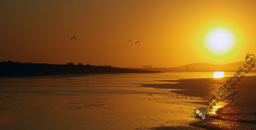 Epic Sunset session in Prea | Kitebrazilhotel's Blog