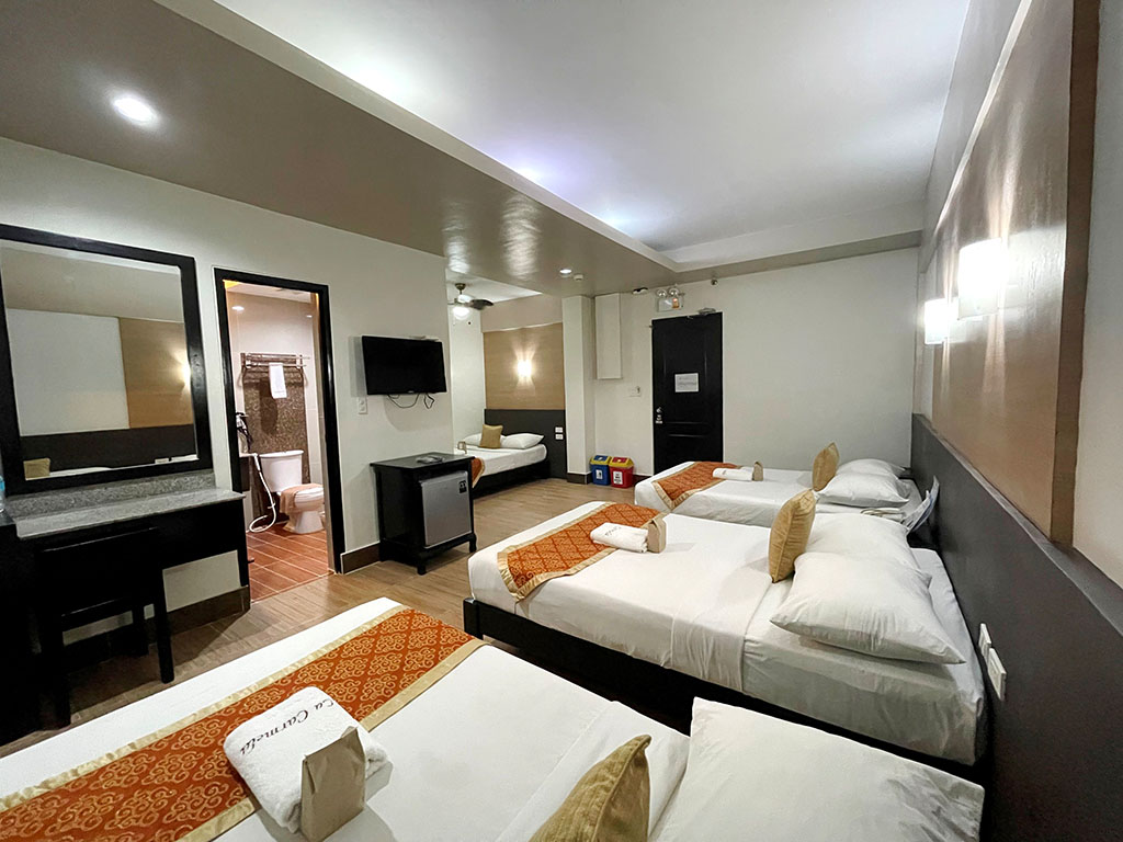 Main Deluxe – La Carmela de Boracay Resort Hotel