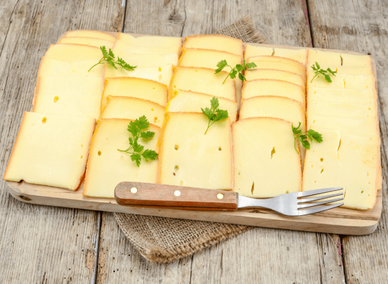 La raclette est-elle Française ou Suisse ? – Le Goudalier