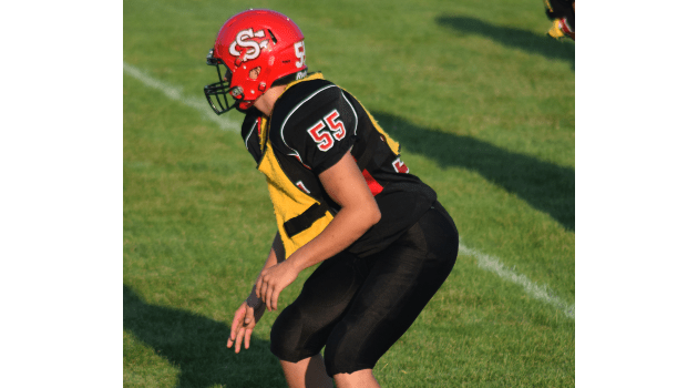 6’4″ 230lb DE/OLB Swank Getting Early Looks