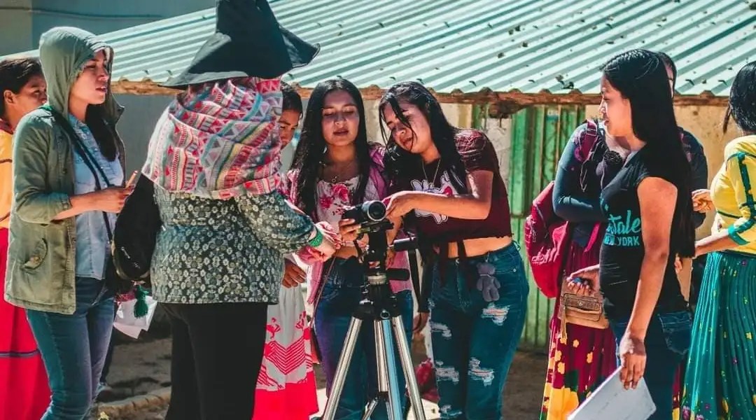 Redes sociales y el discurso wixa de las juventudes - Letra Fría