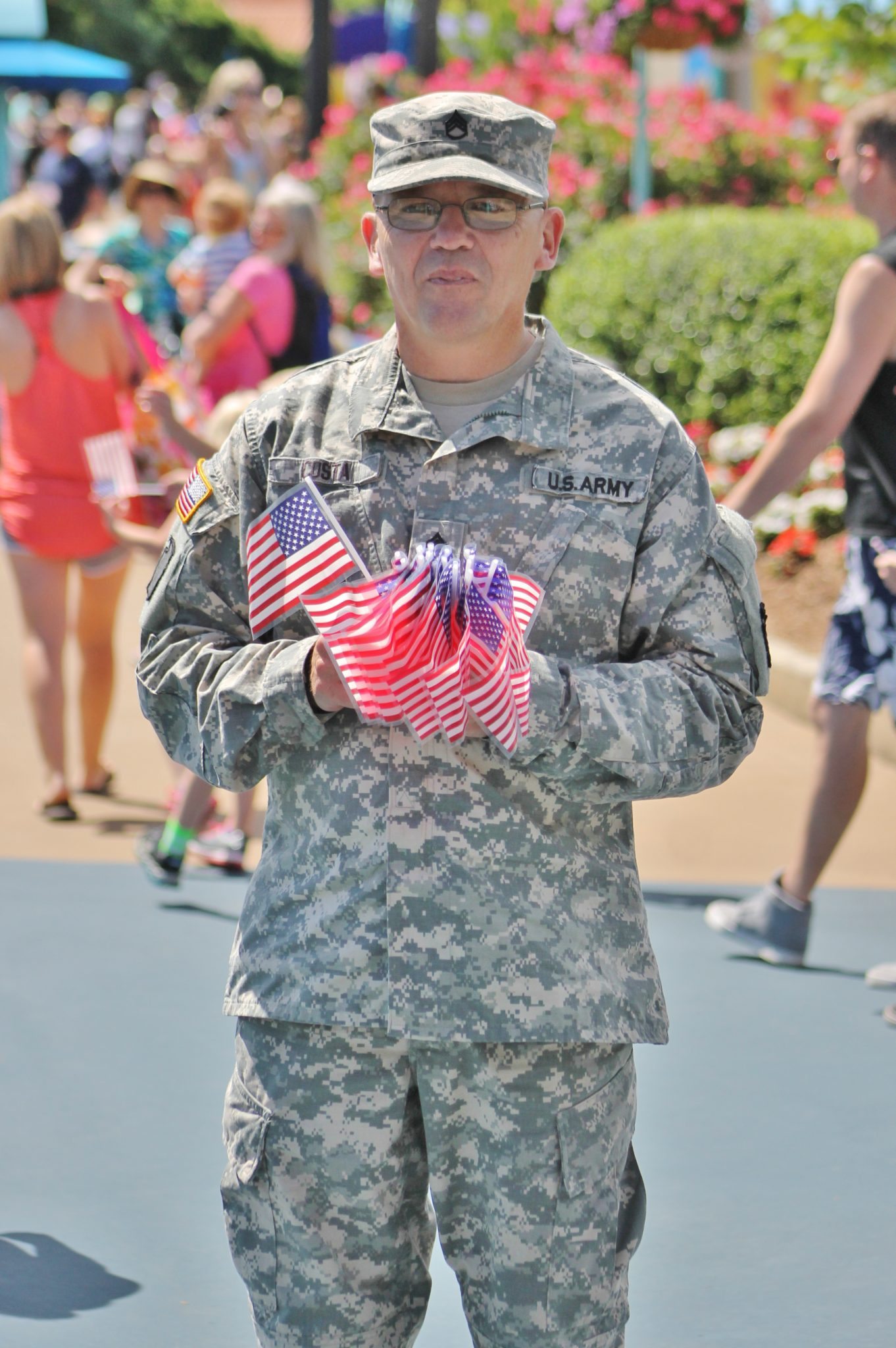 Military Members Hand Out American Flags At Sesame Place - LevittownNow.com