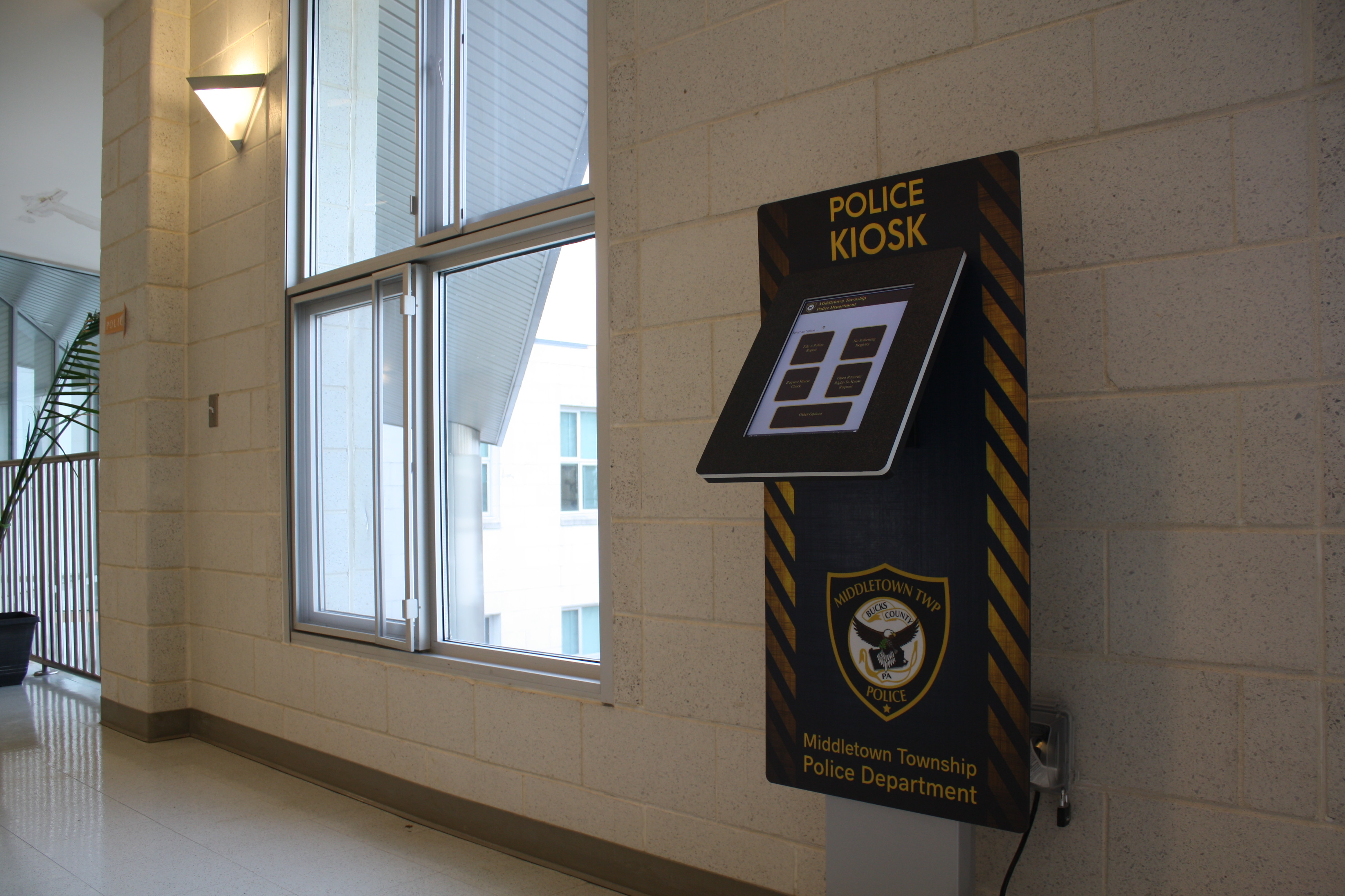 Middletown Police Add Kiosk To Assist Public - LevittownNow.com