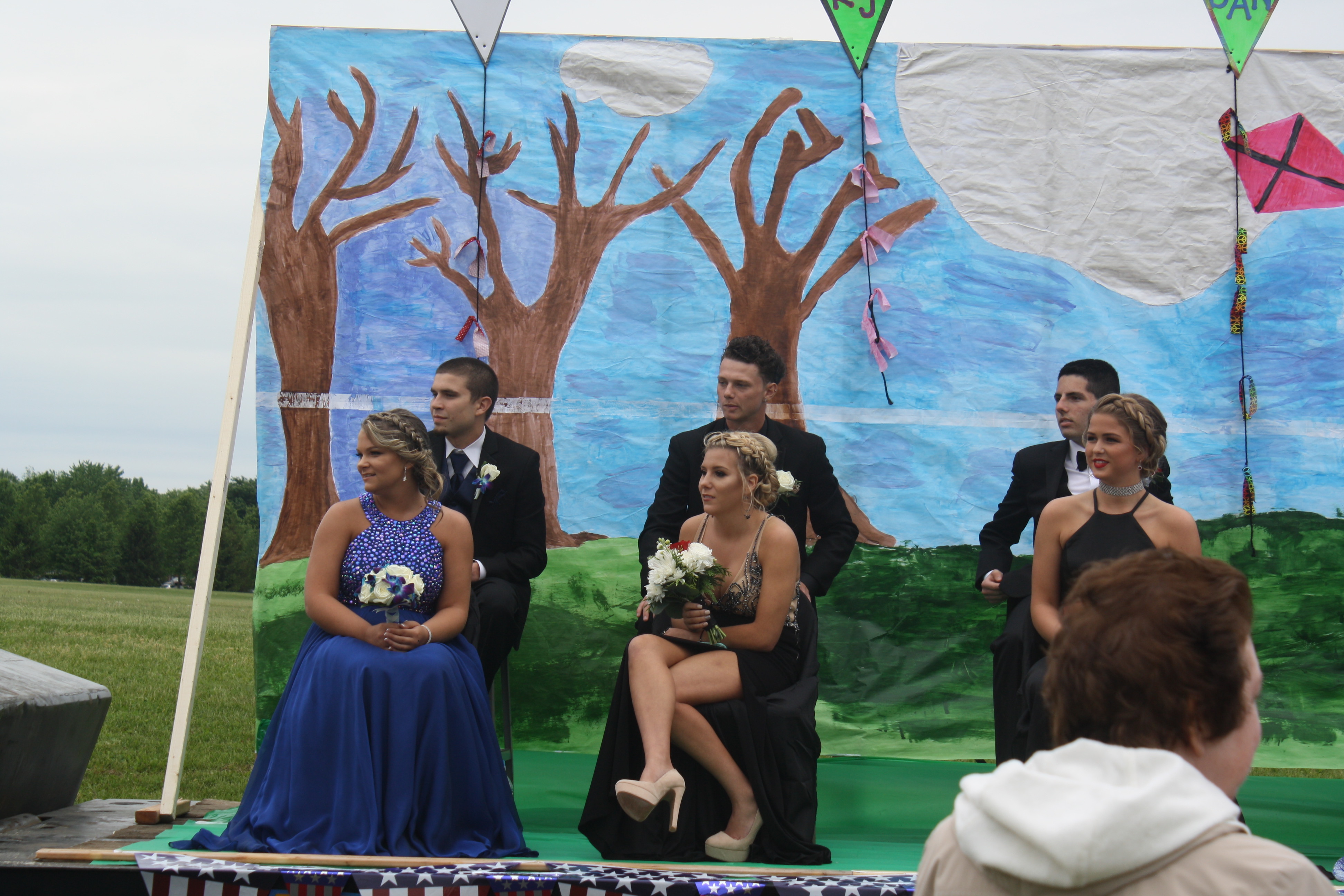 PHOTOS: Pennsbury Prom Parade 2017 - LevittownNow.com