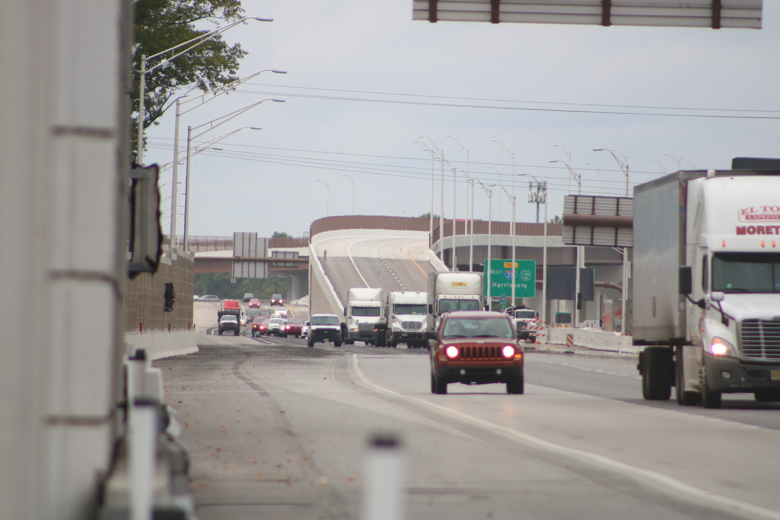 Ground On Billion-Dollar Keystone Trade Center Could Be Broken By ...