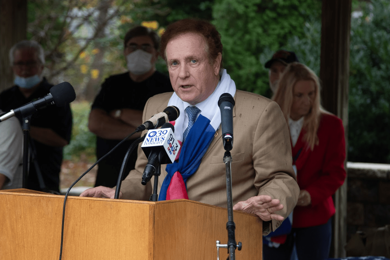 Lower Bucks Vietnam Veterans Memorial Model Unveiled - LevittownNow.com