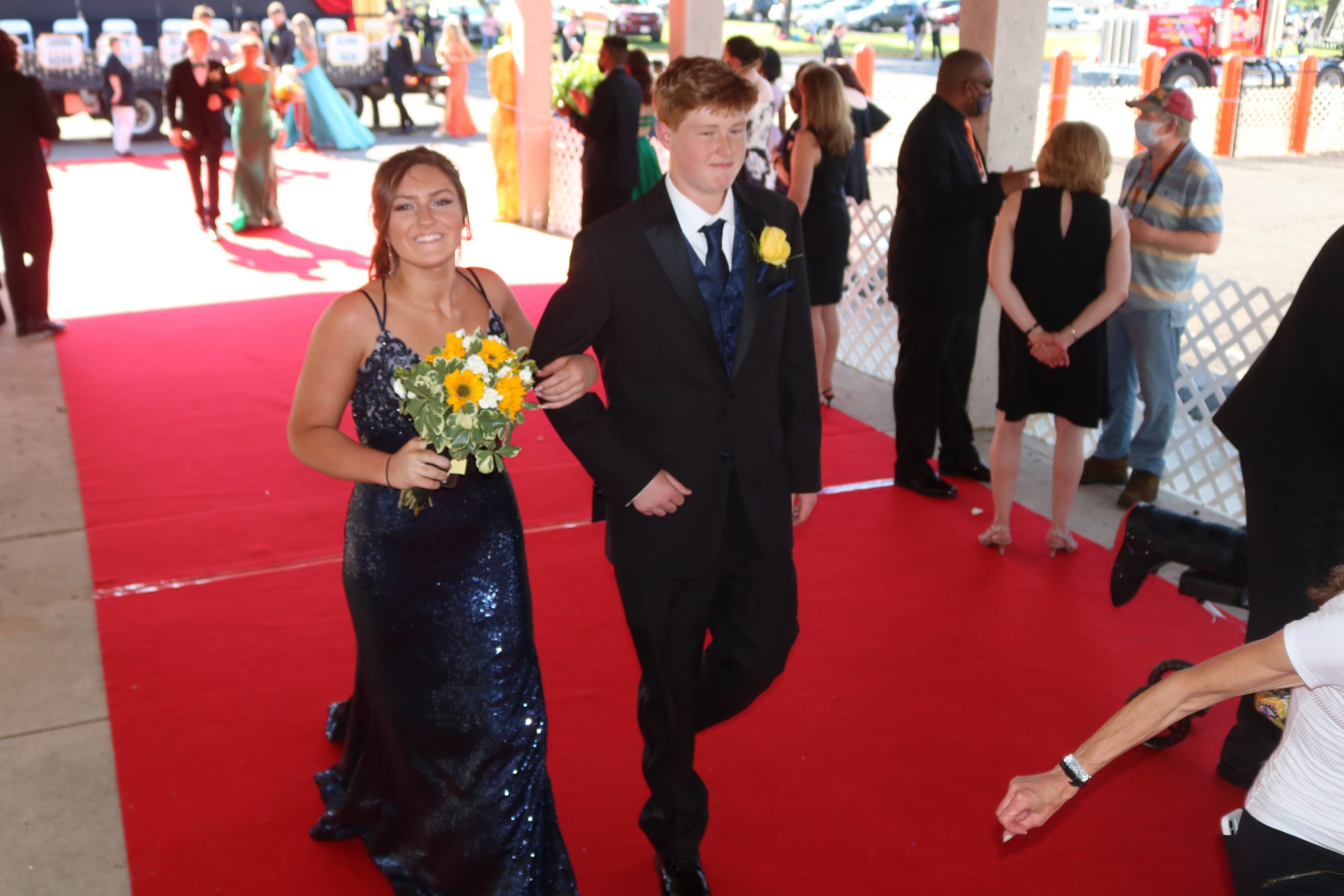 PHOTOS: Pennsbury Prom Parade 2021 - LevittownNow.com