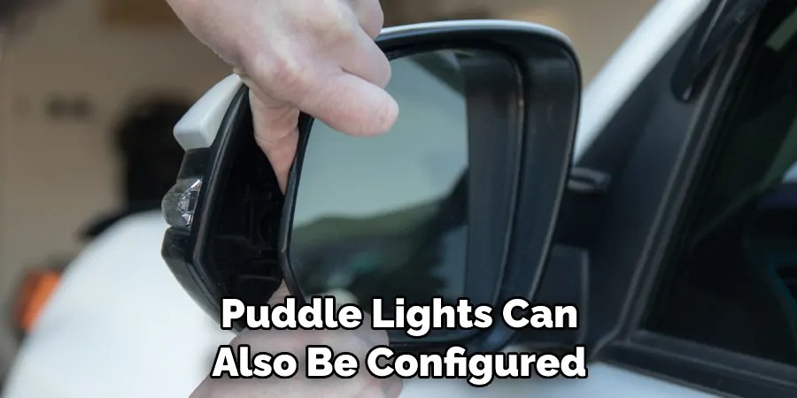 How to Turn on Puddle Lights GMC Sierra | 10 Easy Steps (2023)