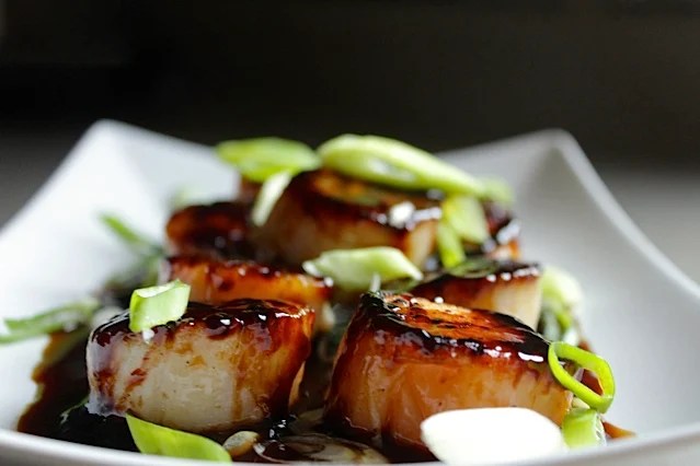 Soy and Sesame Glazed Scallops - Lisa G Cooks