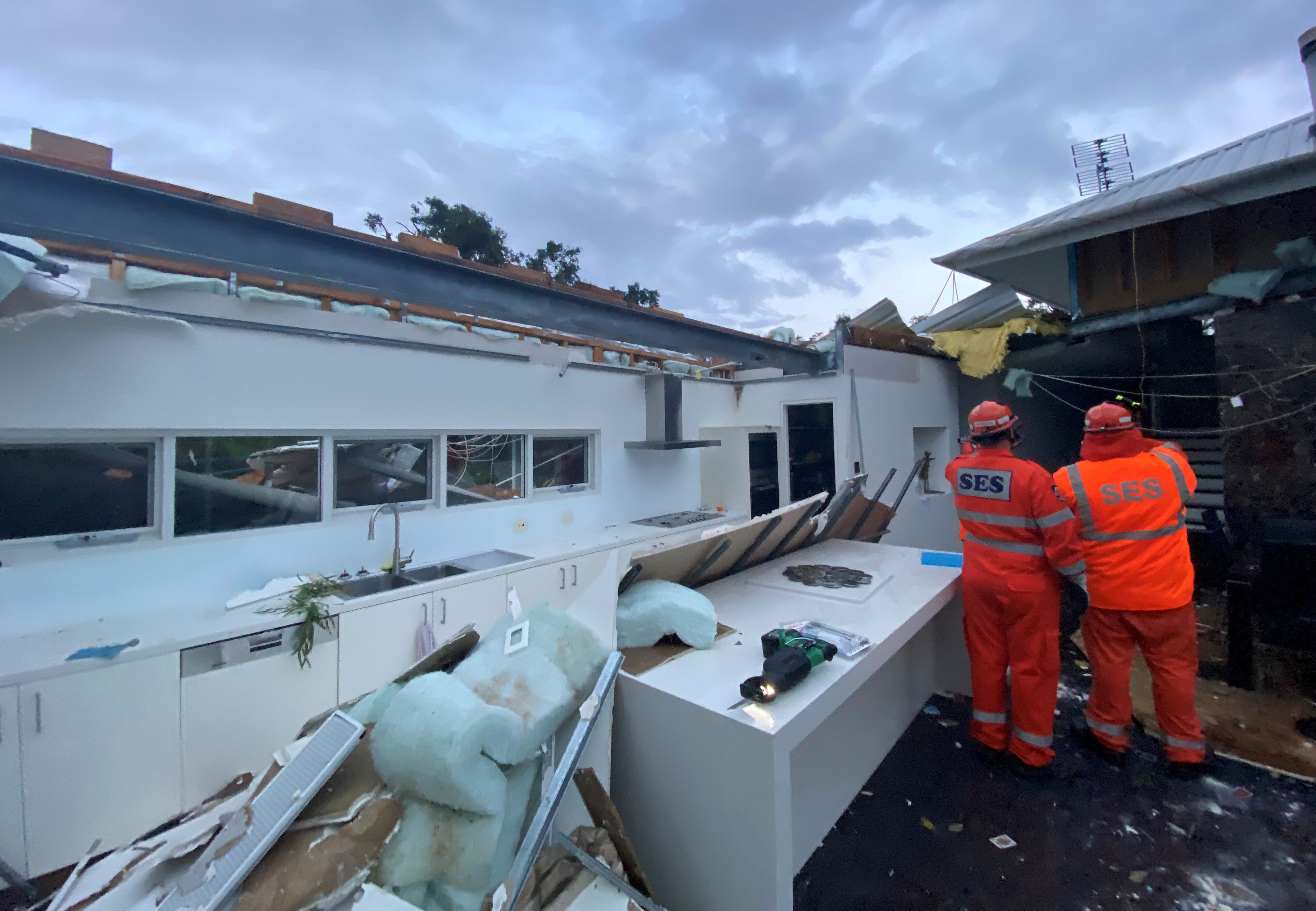 Flooding Damaging Winds And Wild Surf Forecast As Fifth Cold Front In