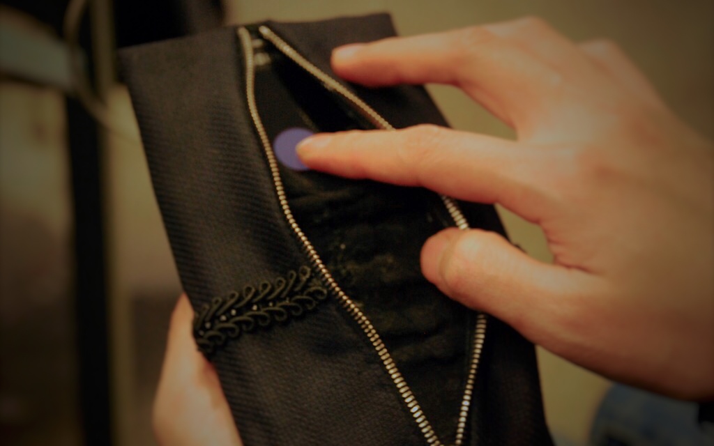 FetishPhone – LOOPNTALE 룹앤테일