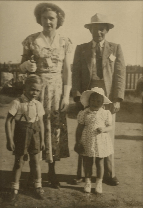 HARVEY FAMILY Lost Nyabing Phil Audrey Roseburn Kwobrup