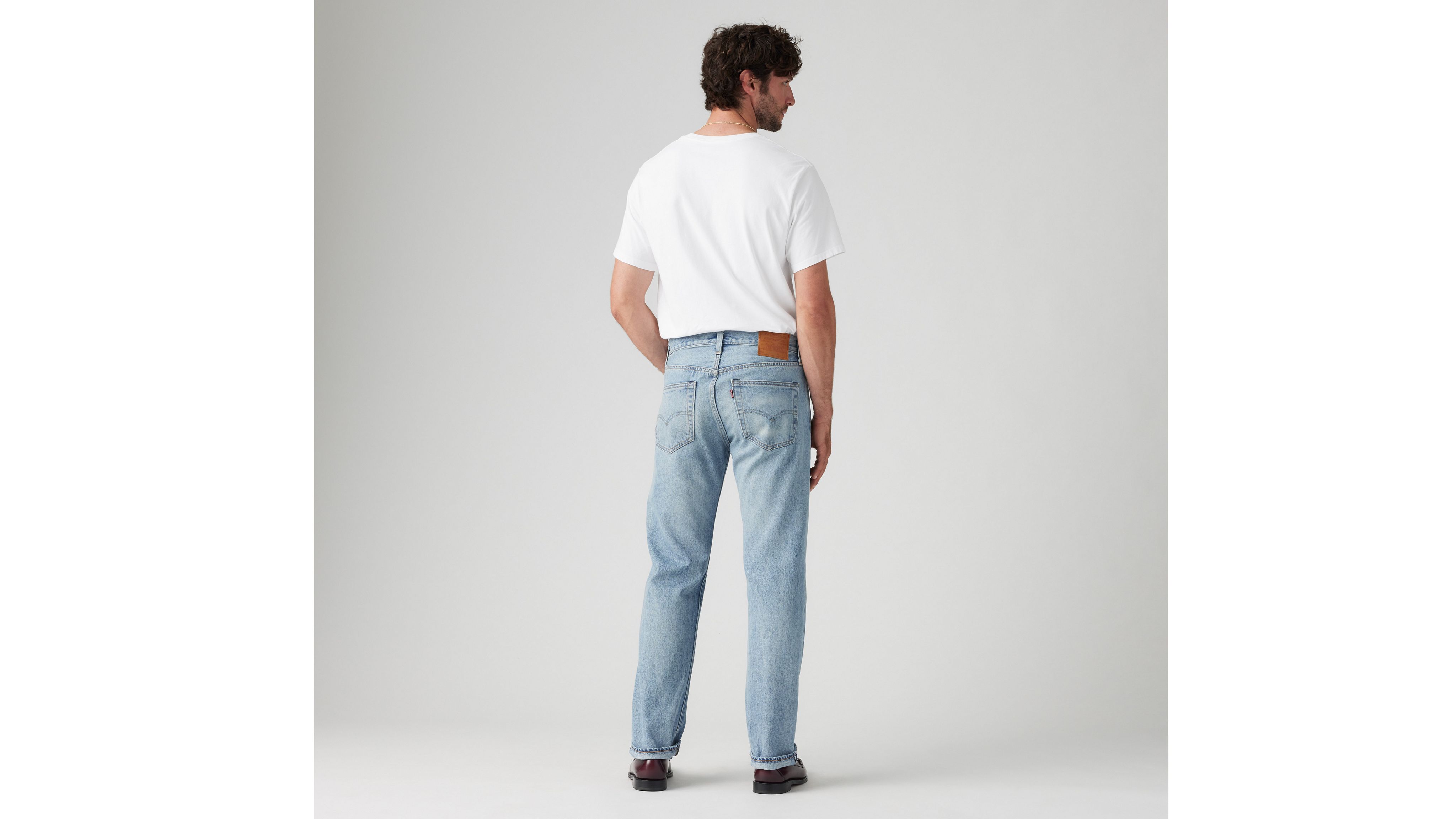 501 Original Fit Selvedge Men S Jeans Medium Wash Levi S Ca