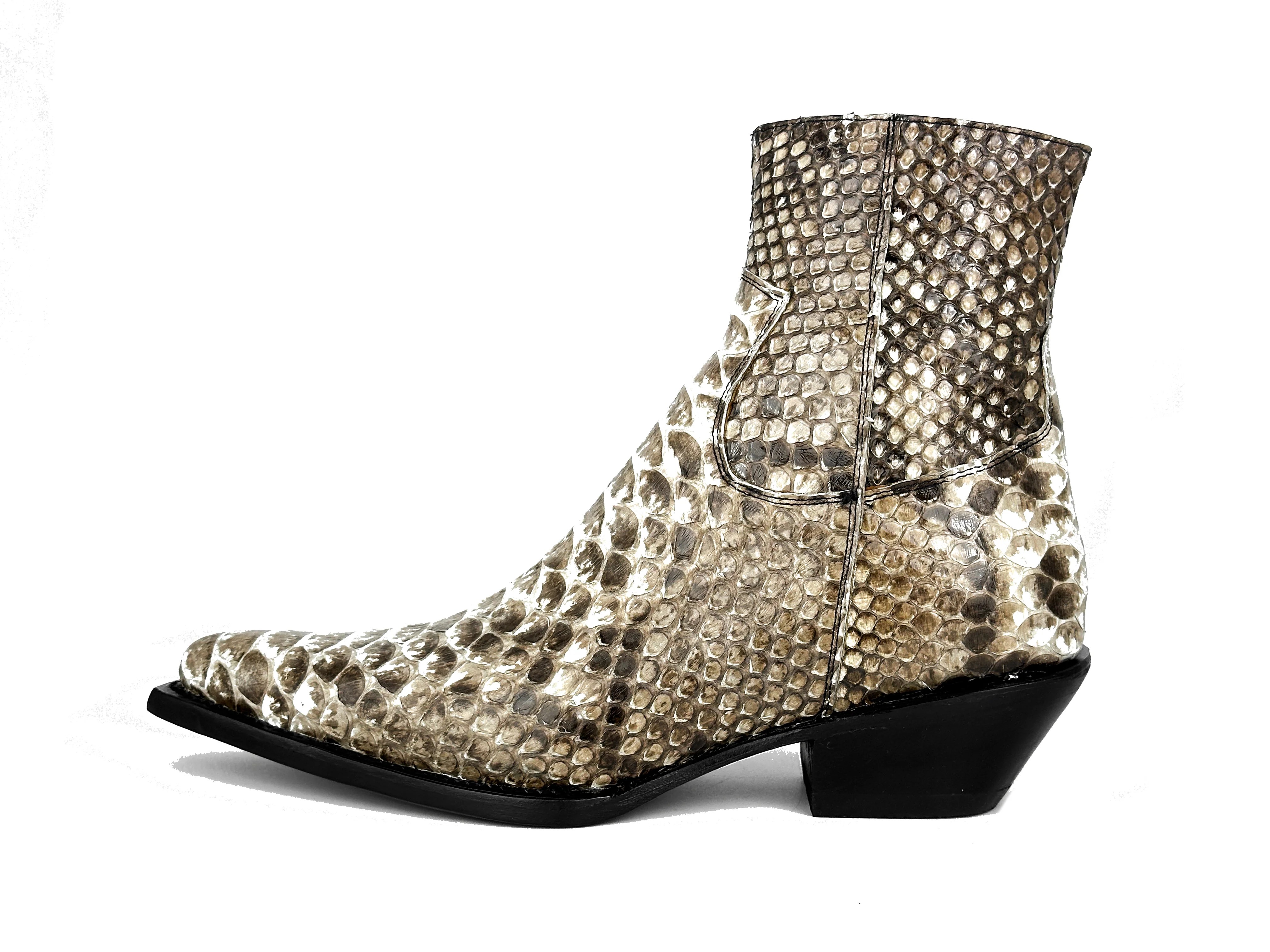 Natural Python Munich Luxxemx