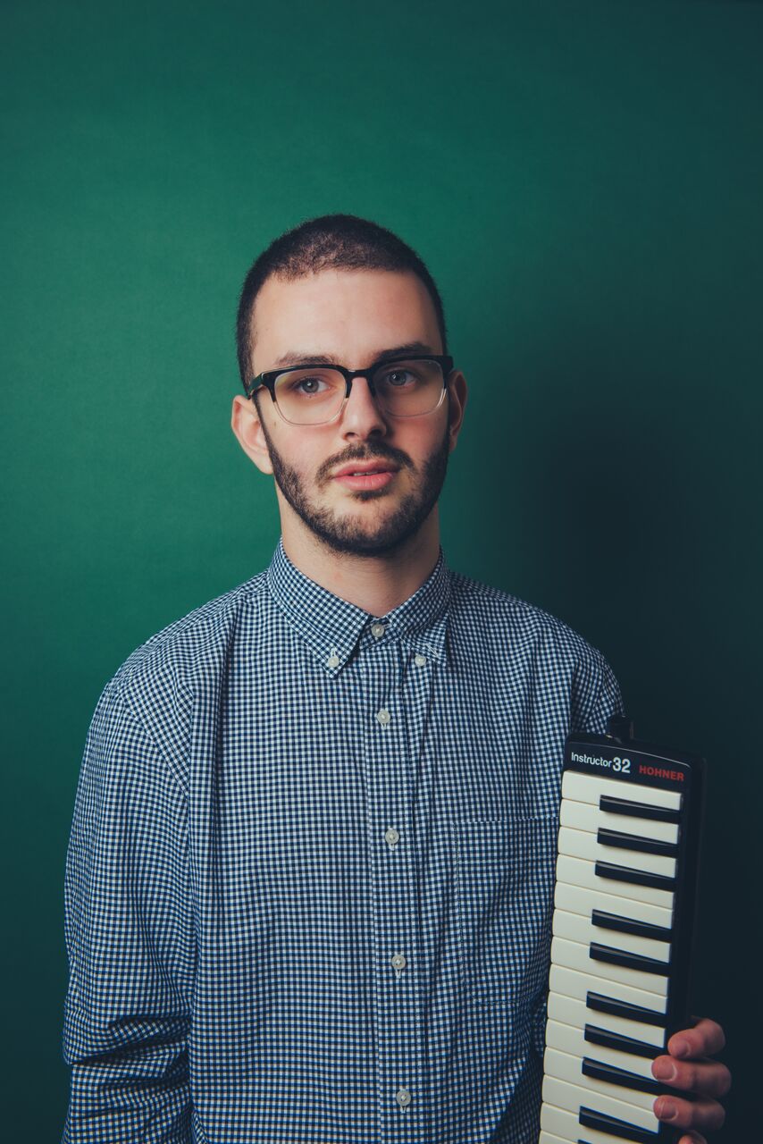 Sam Javitch - LYDIALIEBMAN.COM