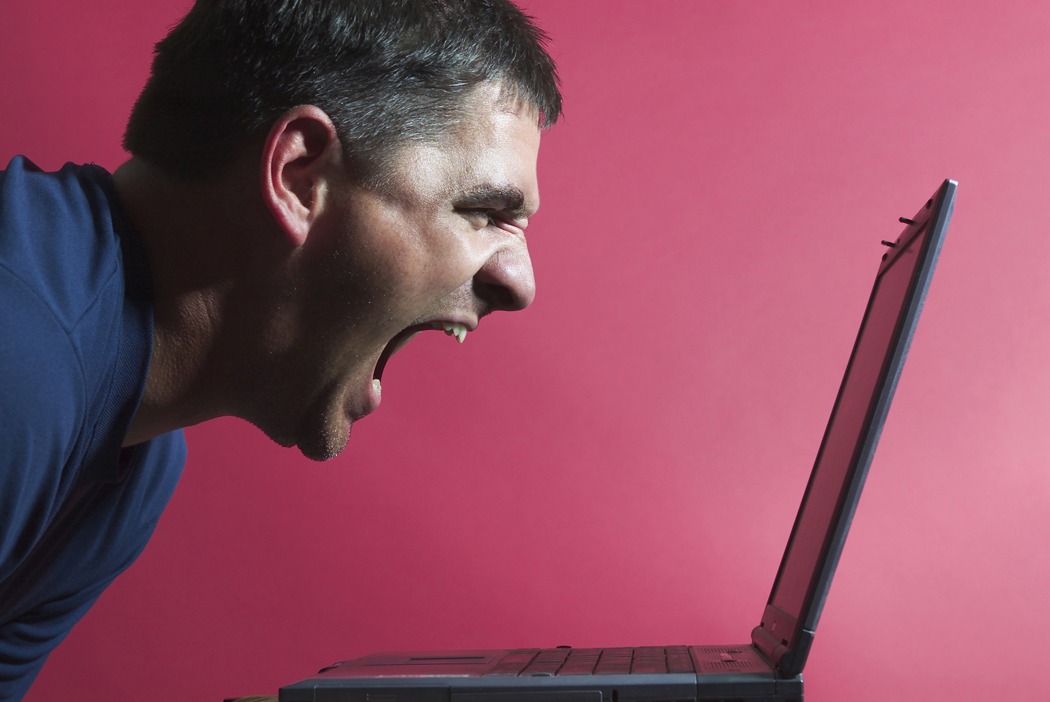 Your Complete Guide to Responding to Angry Customers Online