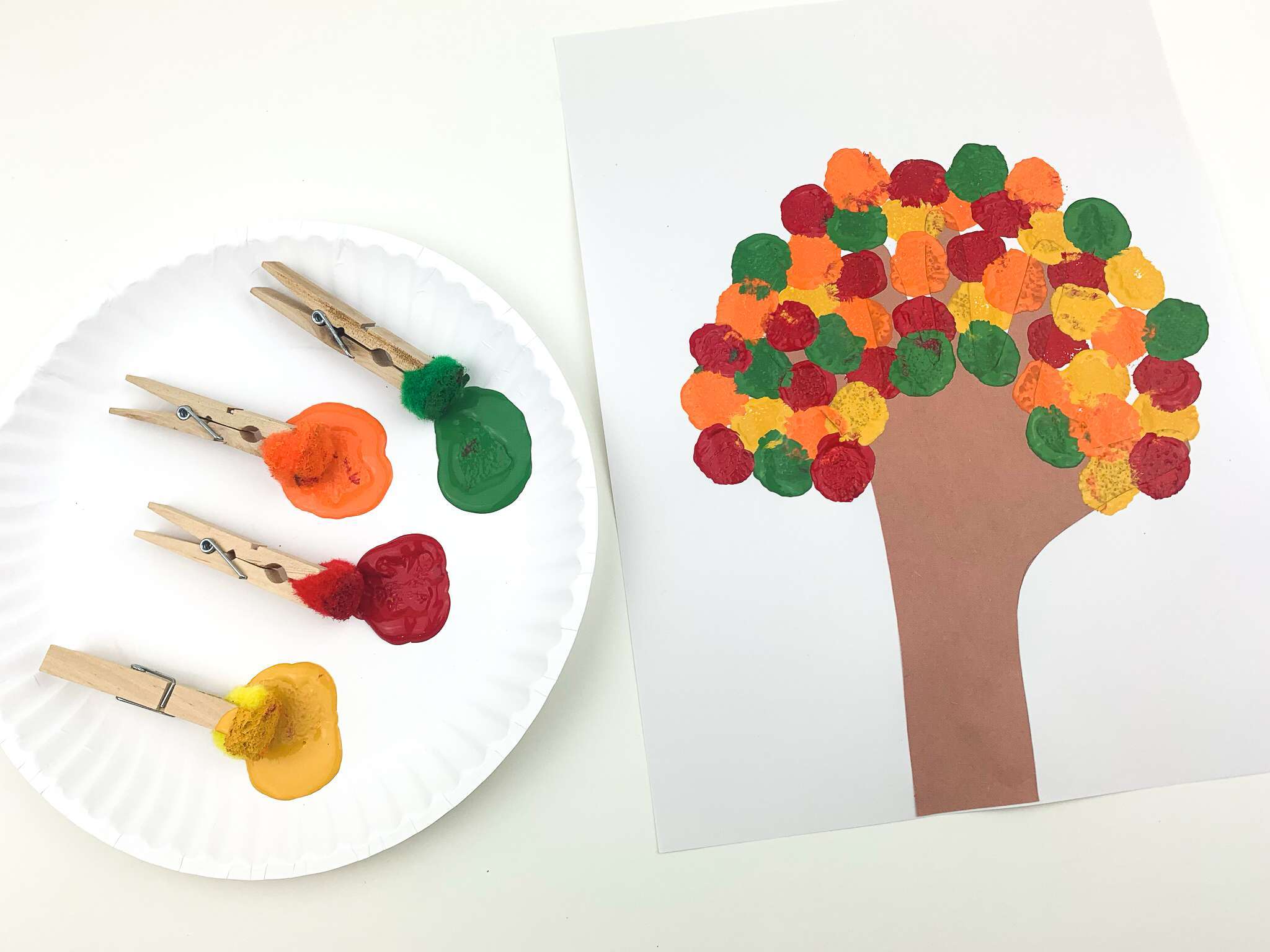 Fall Handprint Tree Craft (Painting With Pom Poms) - Made In A Pinch