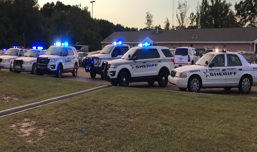 Heroes Behind the Badge - MageeNews.com