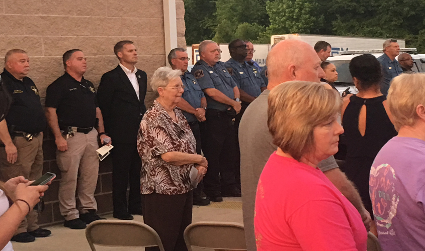 Heroes Behind the Badge - MageeNews.com