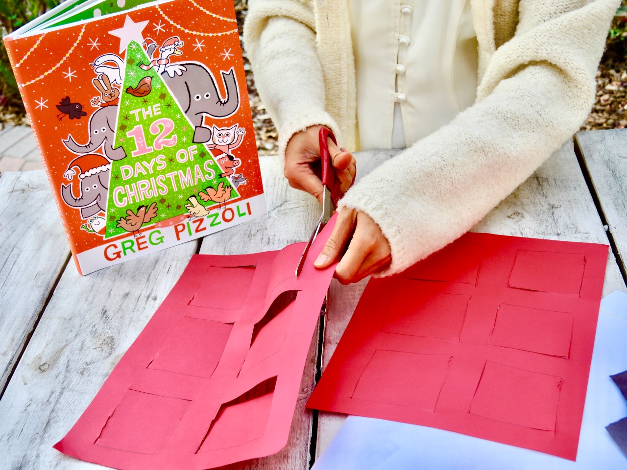 MaiStoryBook Library: The 12 Days of Christmas by Greg Pizzoli + 12 ...