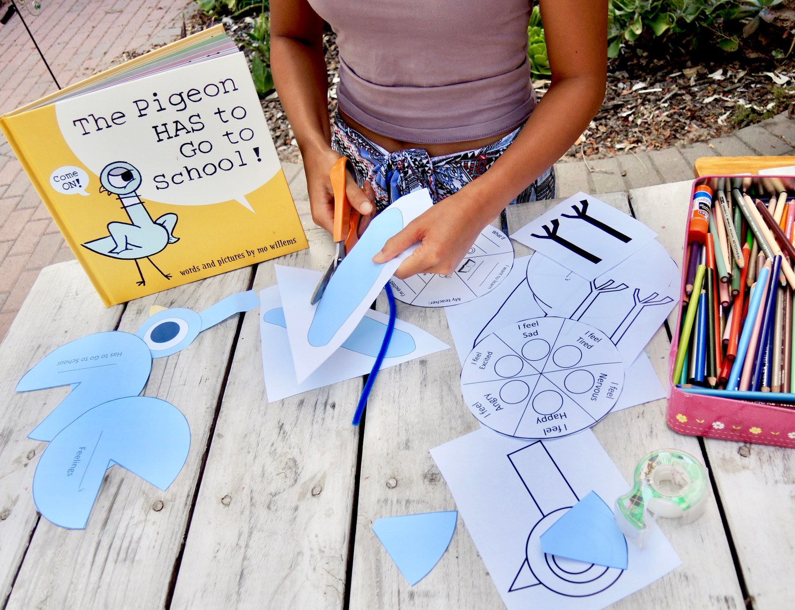 MaiStoryBookLibrary: The Pigeon HAS to Go to School + *Pigeon Pinwheel ...