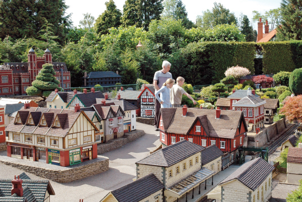 Made On Earth — A Major Model Village - Make: