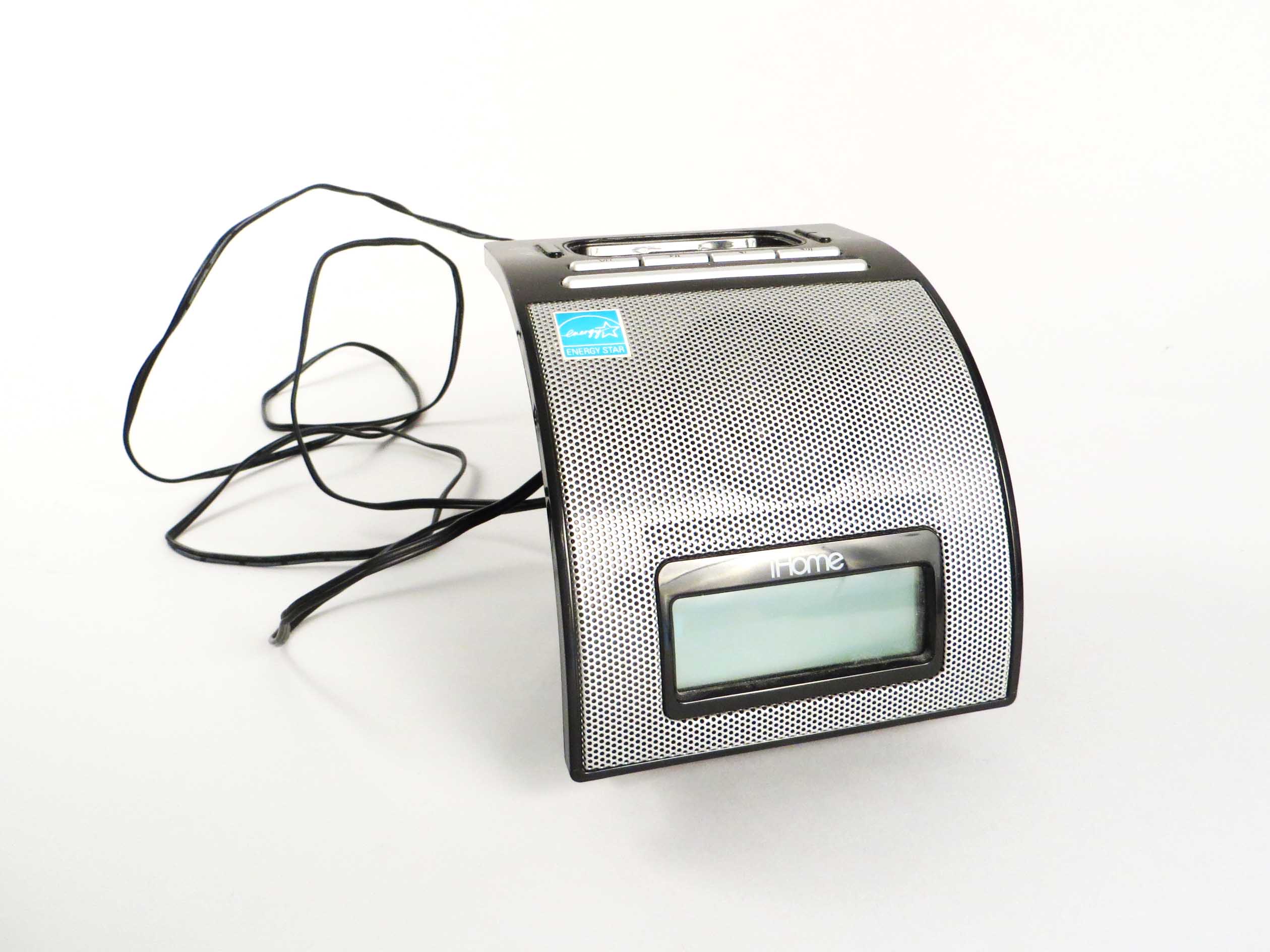 iHome Digital Clock and iPod Player Teardown – Making Studio