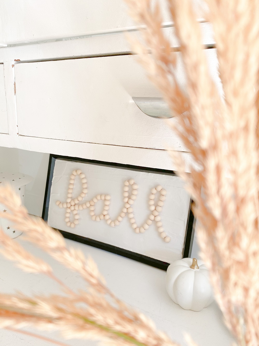 DIY Easy Fall Decor Sign - Made Out of Cute Wood Beads - Making Things ...