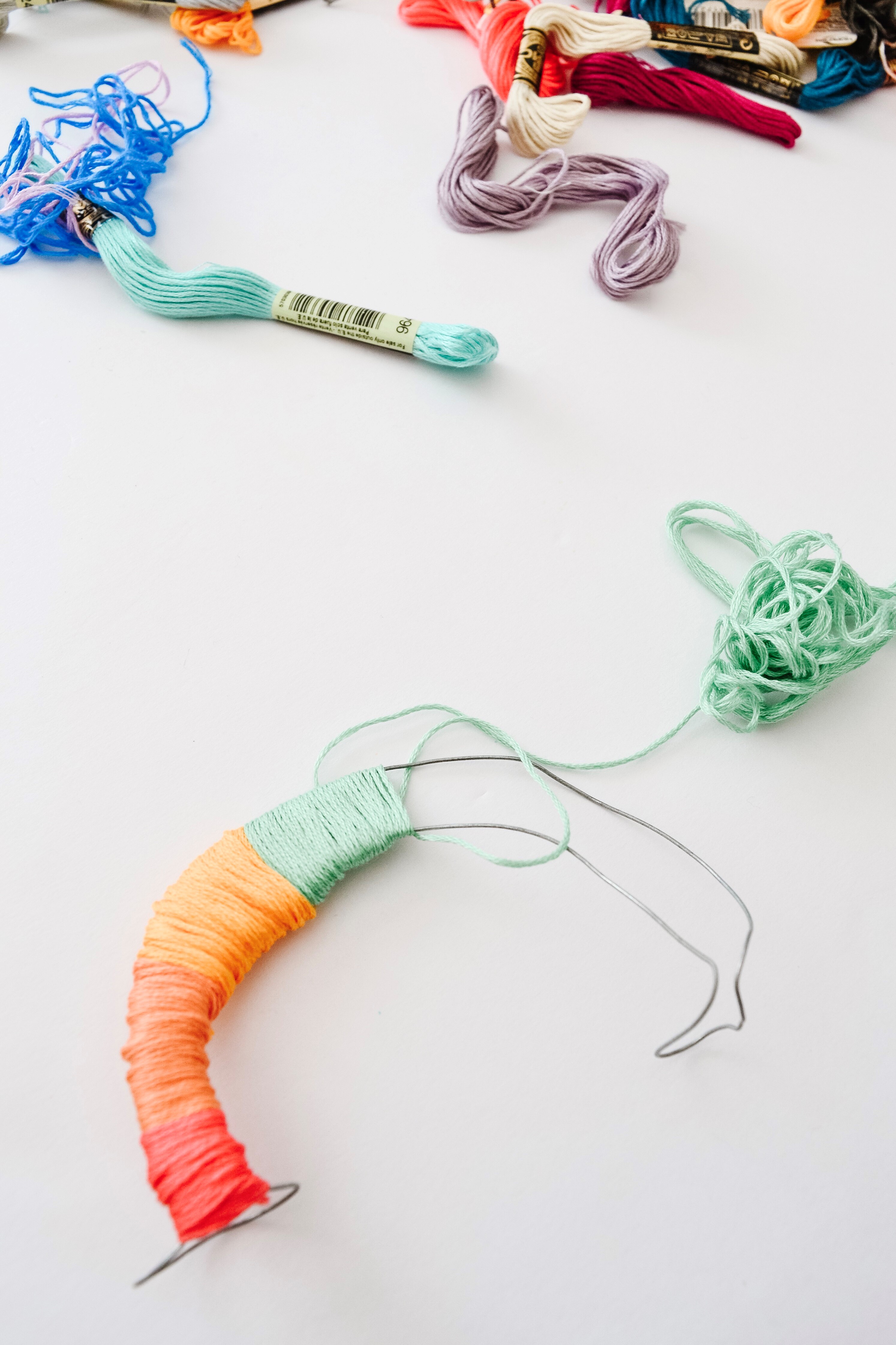 Cute Rainbow Colors Craft Idea for Kids! - Making Things is Awesome