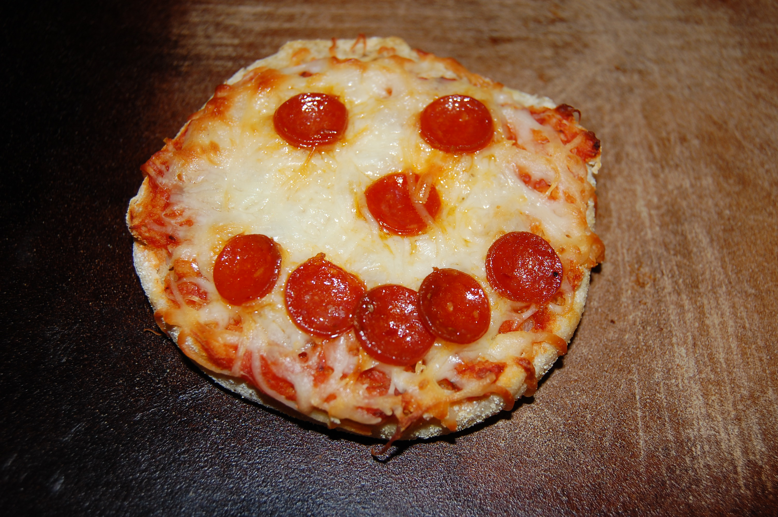 Cooking with Kids: Mini-Pizzas - Mandy MajorsMandy Majors