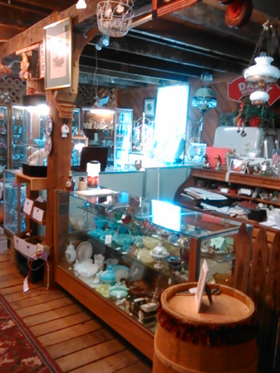 CoryDoors – Red Barn Antique Mall #ThursdayDoors – Marian Allen, Author ...