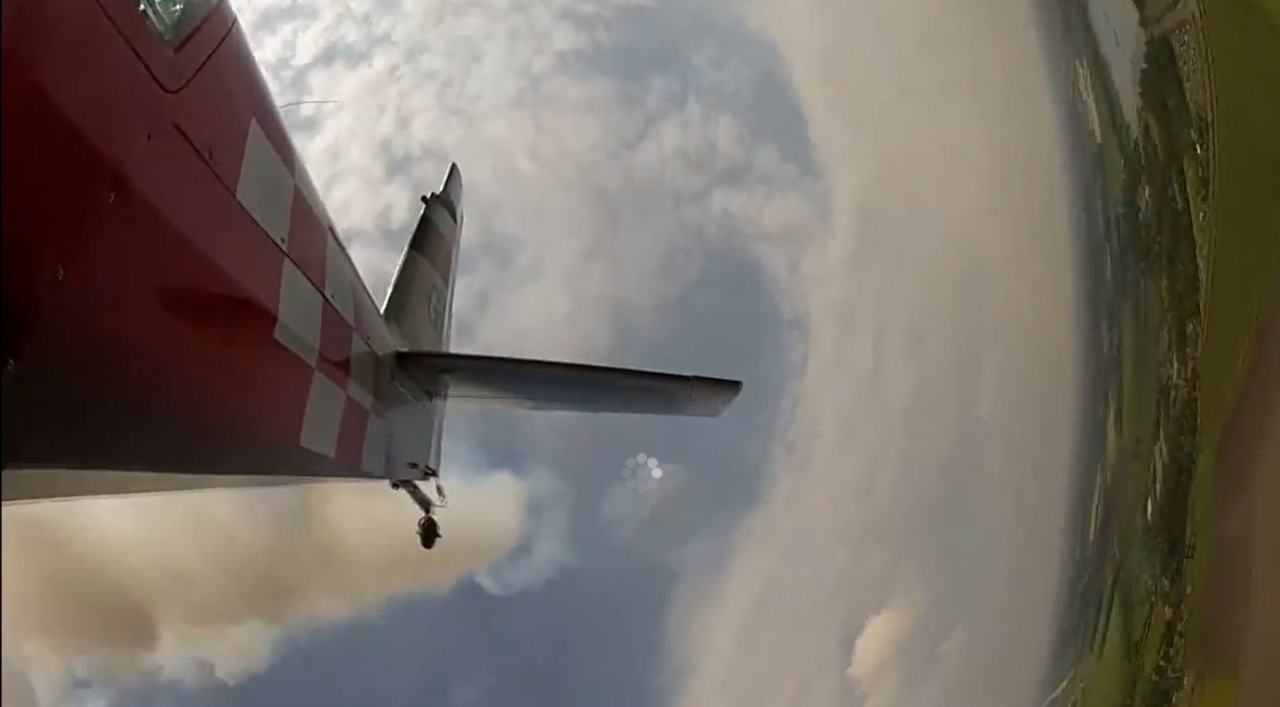 Volkel in de Wolken show video – Mark Jefferies Air Shows & the Global ...