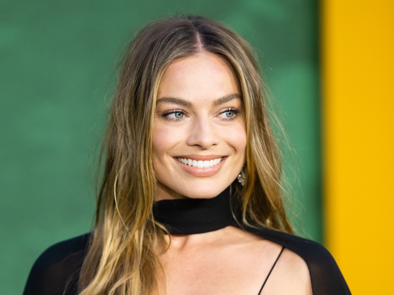 Margot Robbie Reveals ‘Pirates of the Caribbean’ Spinoff Is Canceled ...
