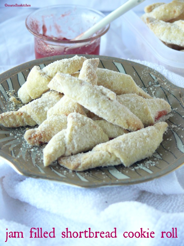 jam filled shortbread cookies /biscuits - Marudhuskitchen